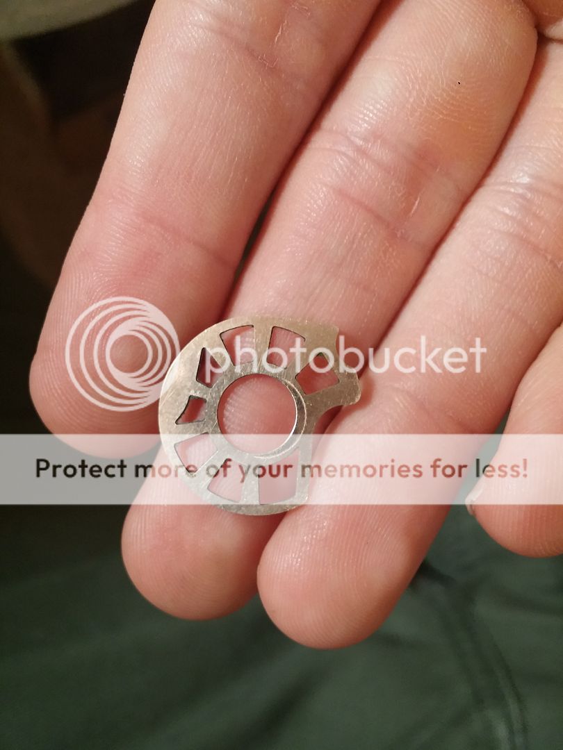 Would you call this a pinched washer? | BladeForums.com